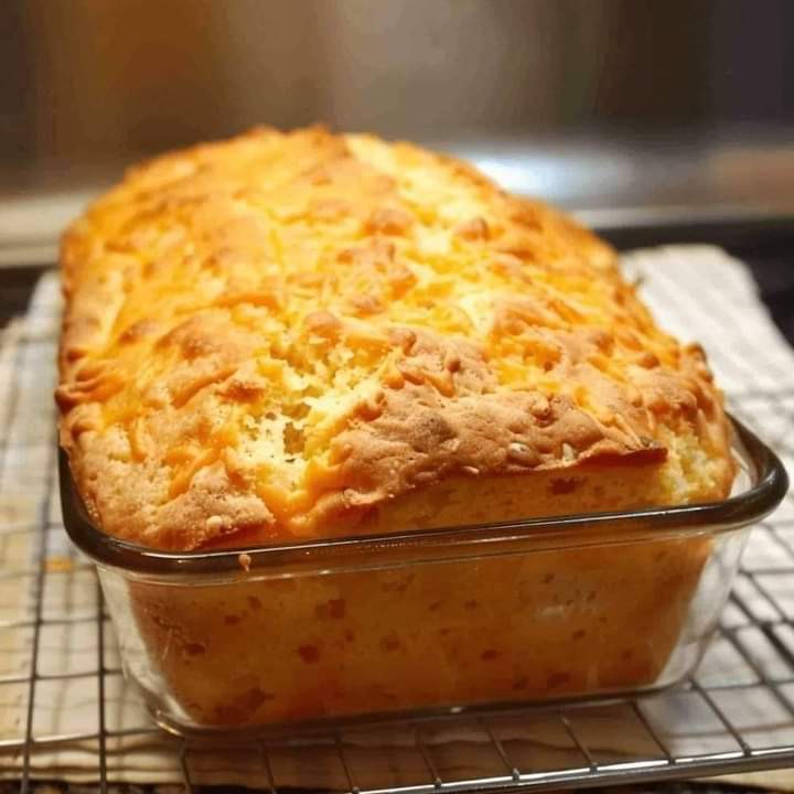Cheesy Cornbread Loaf - CYSSERO