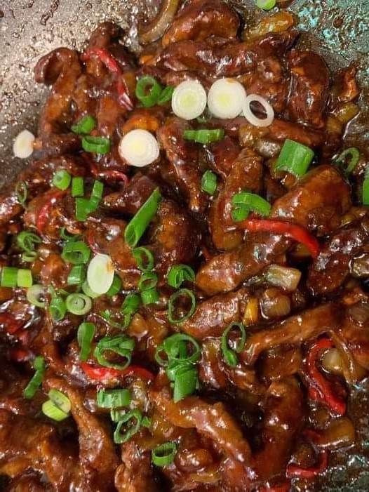 Spicy Stir-Fried Beef with Scallions - CYSSERO
