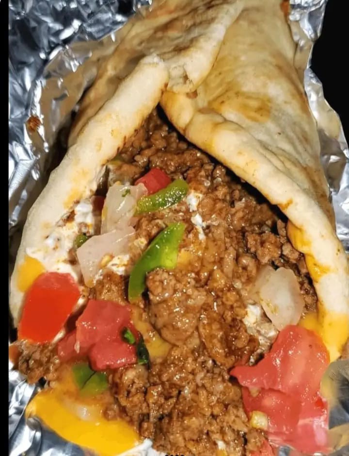 Loaded Beef and Veggie Flatbread Wrap - CYSSERO