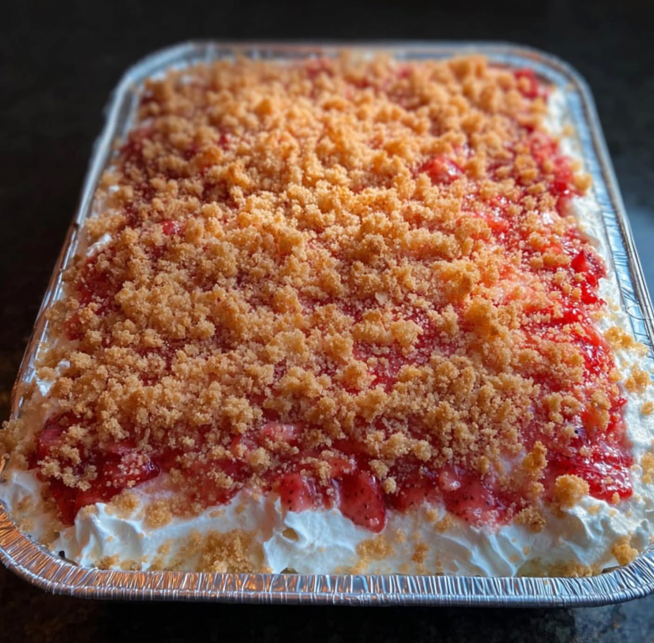 Strawberry Crunch Cheesecake Dessert - CYSSERO